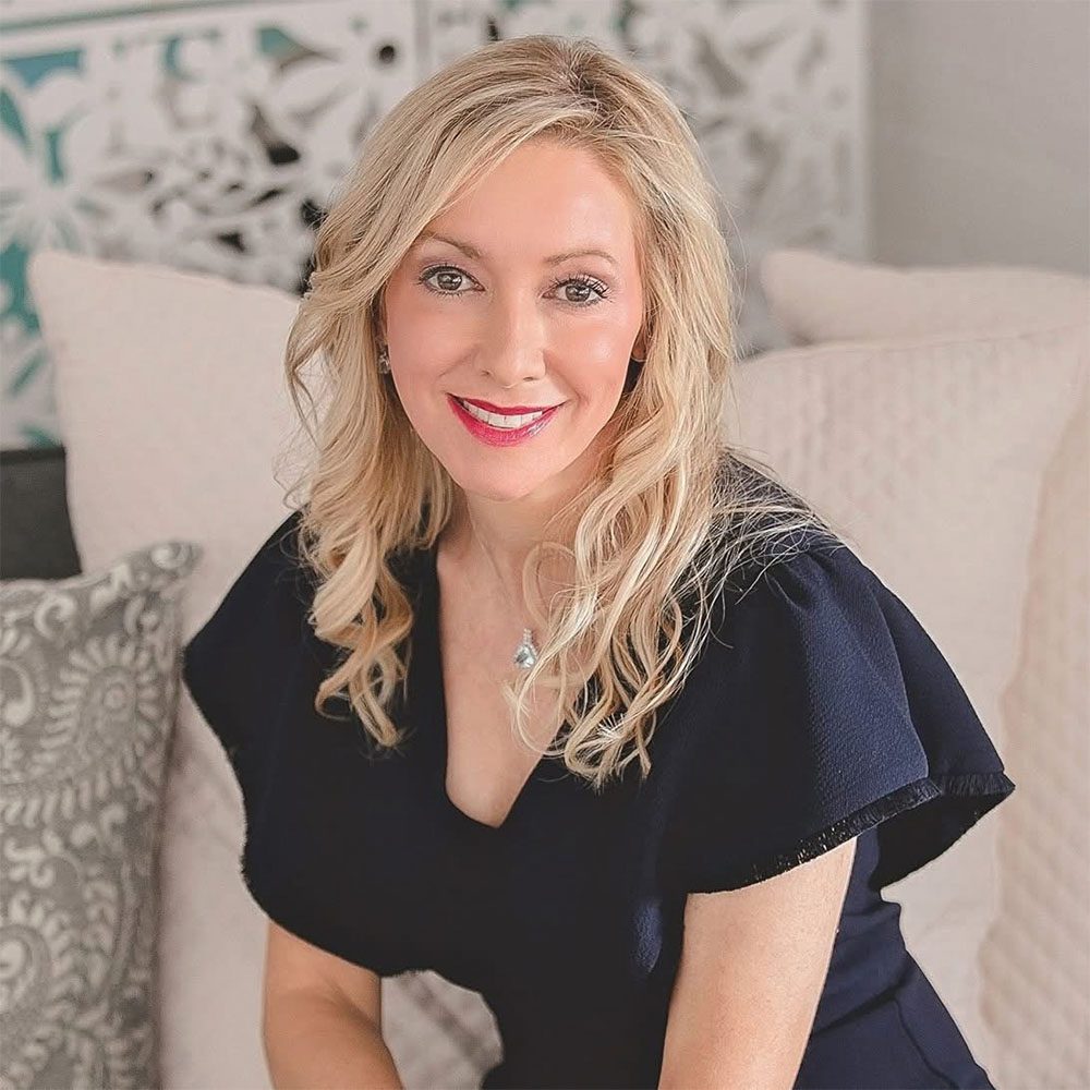 The Secret to Looking Younger Isn’t Changing Your Face—It’s Restoring ...
